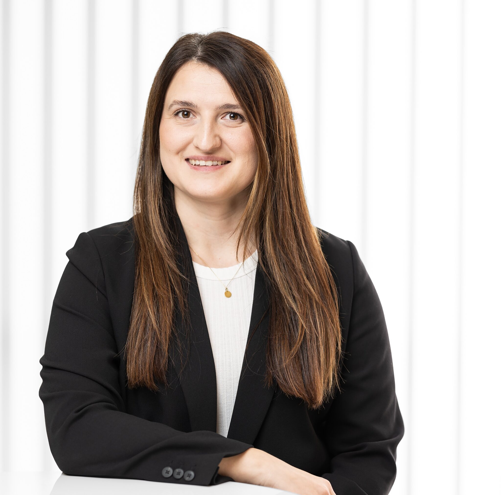 Kontakta oss - Proton